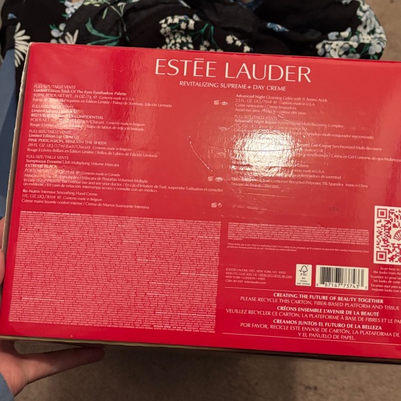 Estee Lauder | Accessories | Estee Lauder Red And Gold Patterned Box ...
